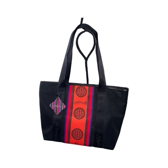 Tibetan | Bags | Nwt Tibetan Design Tote Bag 3 Pockets Inside Large ...